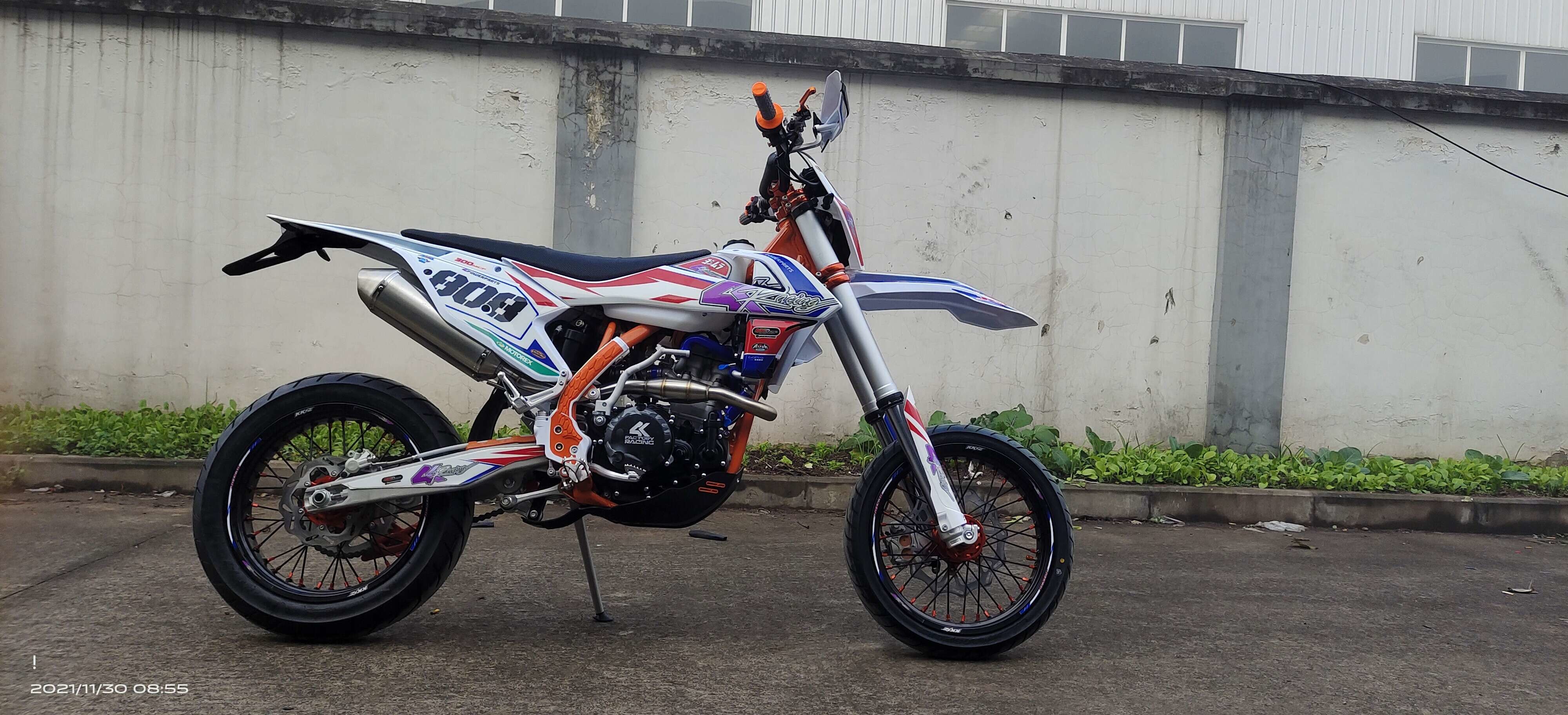 Kews Water Cooled Engine Super Motard Motorcycles NC300S 300CC Four Stroke